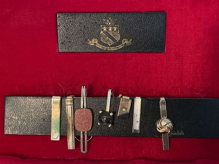 Tie Bars, Cufflinks, Lapel Pins, and Accessories in a Case - Metzger ...