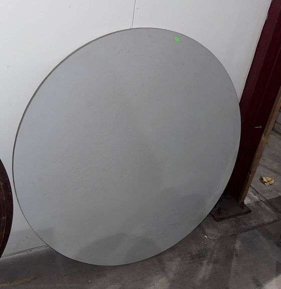 Circular Tabletop with Attached Mounting Bracket 48-Inch - Metzger ...