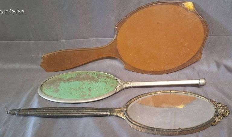 3 Handheld Mirrors with Metal and Plastic Frames - Metzger Property ...