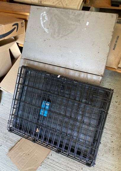 Black Metal Wire Pet Crate with Removable Tray - Metzger Property ...