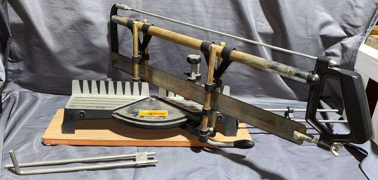 Jorgensen Saw With Adjustable Miter Box 25″L - Metzger Property ...