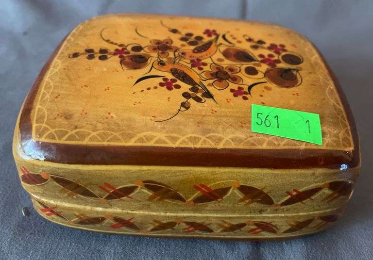 Hand-Painted Lidded Rectangular Trinket Box - Metzger Property Services ...
