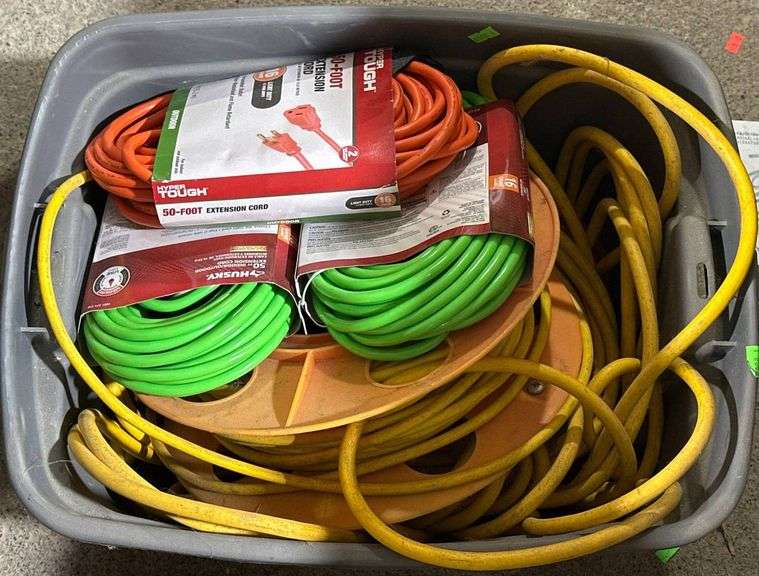 Extension Cords With Plastic Reel and Husky Cords - Metzger Property ...