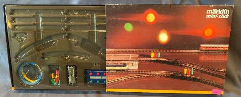 Märklin Mini-Club 8193 SET-T2 Model Train Track Set - Metzger Property ...