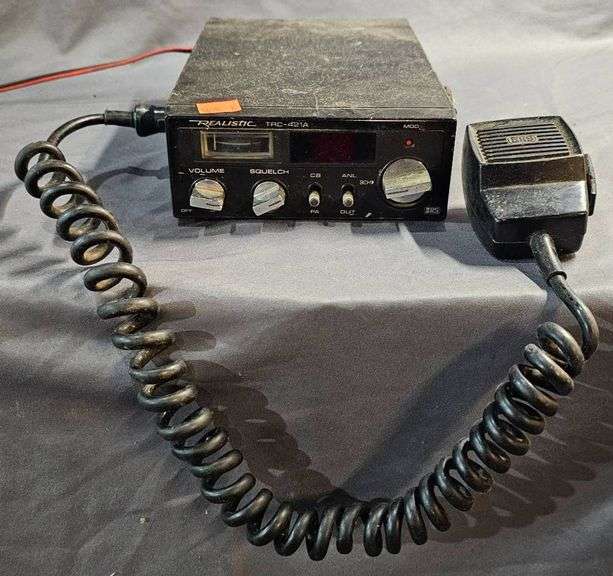 Realistic TRC-421A 40-Channel Citizens Band Transceiver with Microphone ...