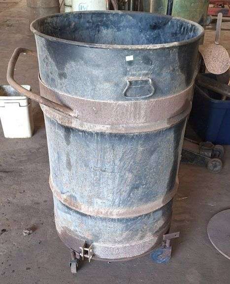 55-Gallon Steel Barrel with Casters and Metal Handles - Metzger ...