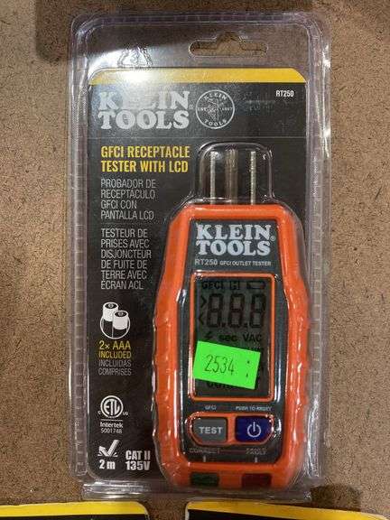 Klein Tools GFCI Electrical Outlet Tester with LCD Display - Metzger ...