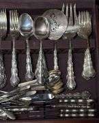 Naken’s Tarnish-Proof Silverware Chest with Flatware Set Including Reed ...