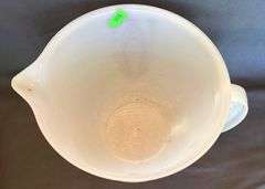 Tupperware Measuring Bowl with Red Markings - Metzger Property Services ...