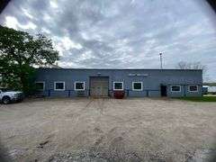 6000+ sf Commercial Building - Metzger Property Services, LLC