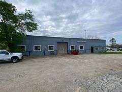 6000+ sf Commercial Building - Metzger Property Services, LLC