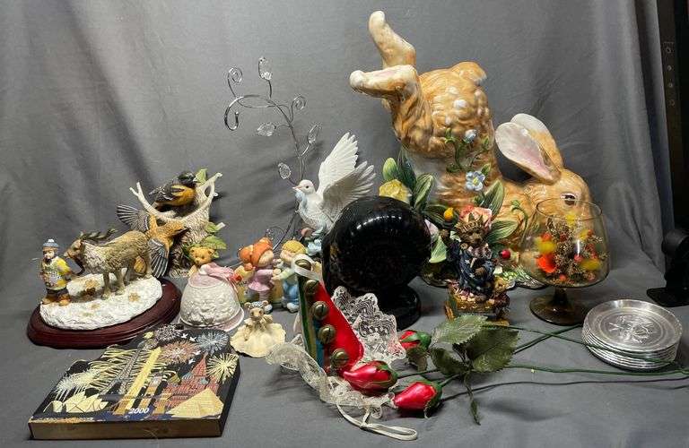 Figurines, Decorative Glassware, and Collector’s Items - Metzger ...