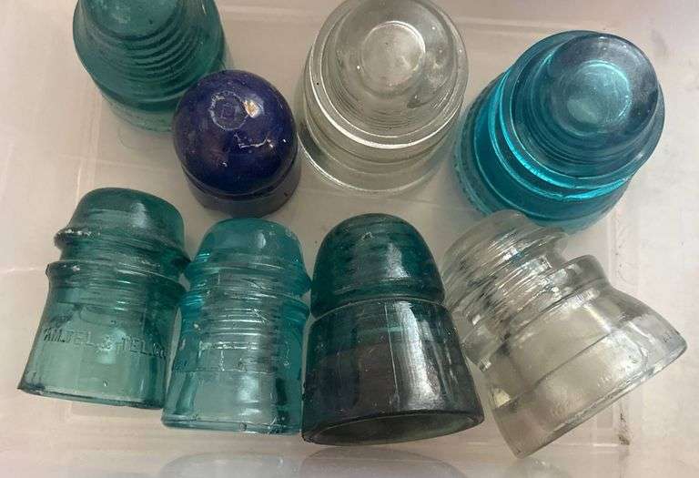 Eight Glass Insulators in Various Colors and Styles - Metzger Property ...