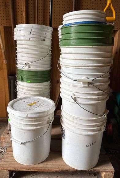 20+ Plastic Buckets with Handles - Metzger Property Services, LLC