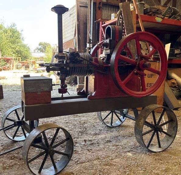 The Chore Boy Hit and Miss Engine by Associated Mfg. Co., Waterloo ...