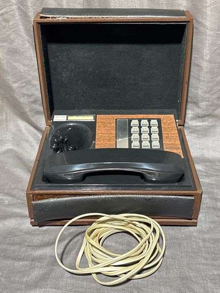Deco-Tel Model TS1213P Personal Telephone in Case - Metzger Property ...