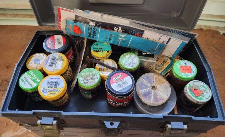 Plano Plastic Tackle Box with Assorted Fishing Supplies - Metzger ...