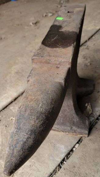 Hay Budden Blacksmith Anvil with Hardy and Pritchel Holes - Metzger ...