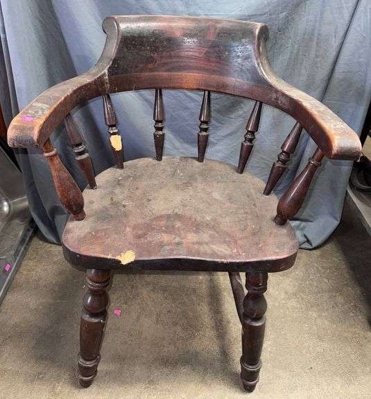 Wood Curved Back Spindle Armchair with Turned Legs - Metzger Property ...
