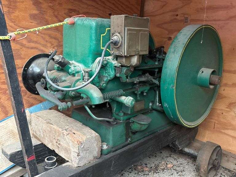 Fuller Johnson Hit-and-Miss Gas Engine with Flywheels - Metzger ...