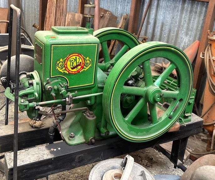 Root & Vandervoort Engine Co. 2 HP Engine for John Deere Plow Co ...
