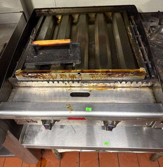 Star Max Commercial Gas Charbroiler, Model 624MF, 24x26x15.25 - PICK UP ...