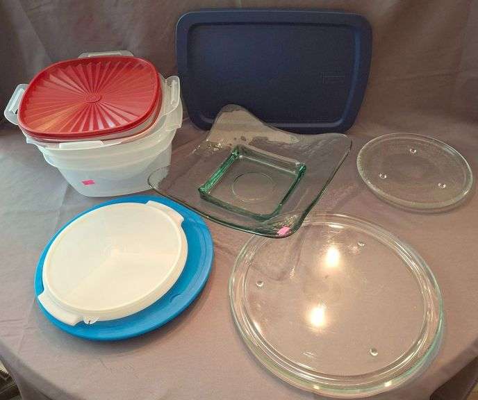Plastic Containers with Lids and Glass Serving Dishes - Metzger ...