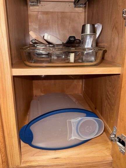 Pyrex Rectangular Glass Baking Dishes, Plastic Storage Container, and ...