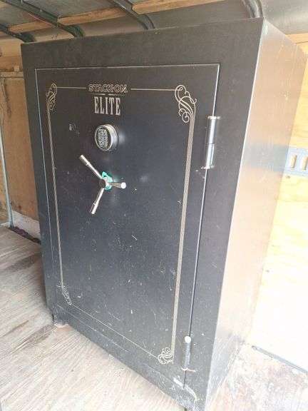 Stack-on elite Gun safe - has combination 43x63x26 - Metzger Property ...