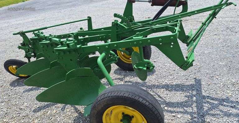 John Deere 3-Bottom Pull-Type Plow - Metzger Property Services, LLC