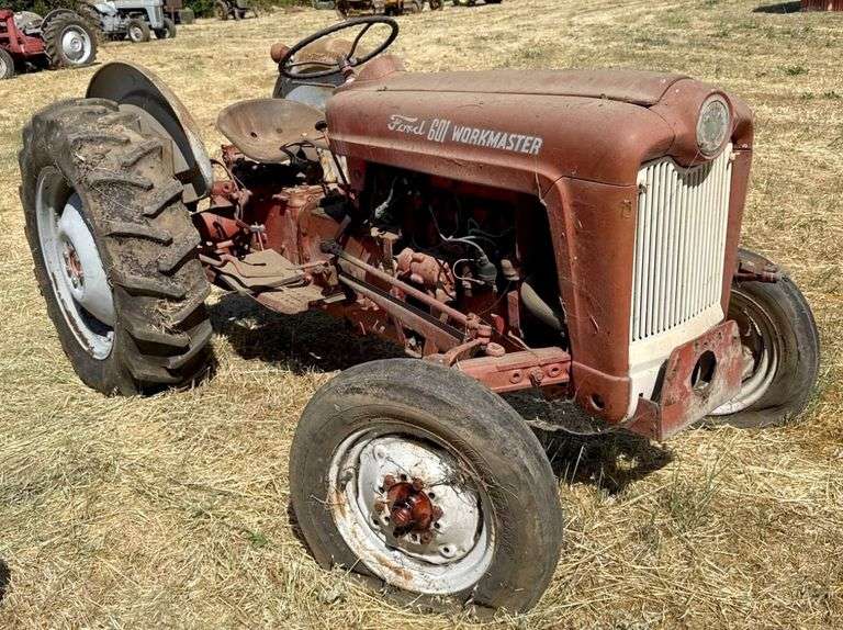 Ford 601 Workmaster Tractor with Rear Ag Tires - Metzger Property ...