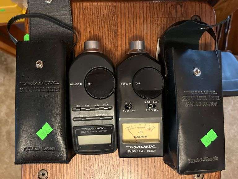 Realistic Sound Level Meters with Cases, Models 33-2050 and 33-2055 ...