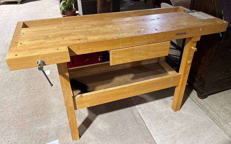 WhiteGate Workbench With Vise and Storage Drawer 58×19.5×34″ - Metzger ...