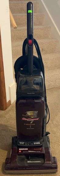 Hoover Supreme WindTunnel Technology Upright Vacuum Cleaner - Metzger ...