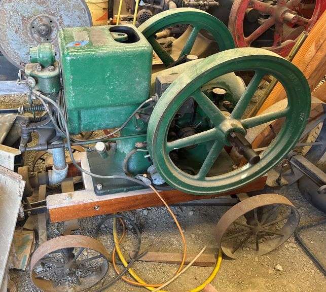 McCormick Deering Engine No. B W1759 by International Harvester Co ...