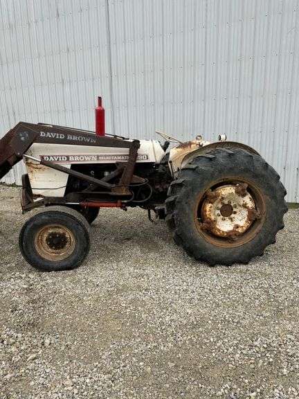 David Brown 990 with loader, 5 foot bucket, 5,200hrs, diesel, runs and ...