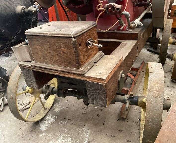 Gade Bros. 2 HP Engine on Wheeled Cart - Metzger Property Services, LLC