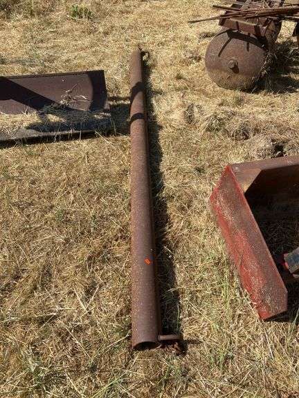 Metal Pipe Spreader Bar with Rusted Surface - Metzger Property Services ...