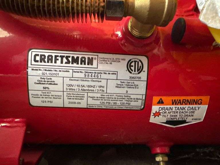 Craftsman 3-Gallon 125 PSI Air Compressor with Hoses and Gauges ...