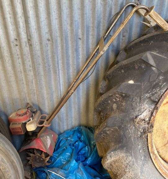 Mantis Mini Tiller with Gas-Powered Engine - Metzger Property Services, LLC