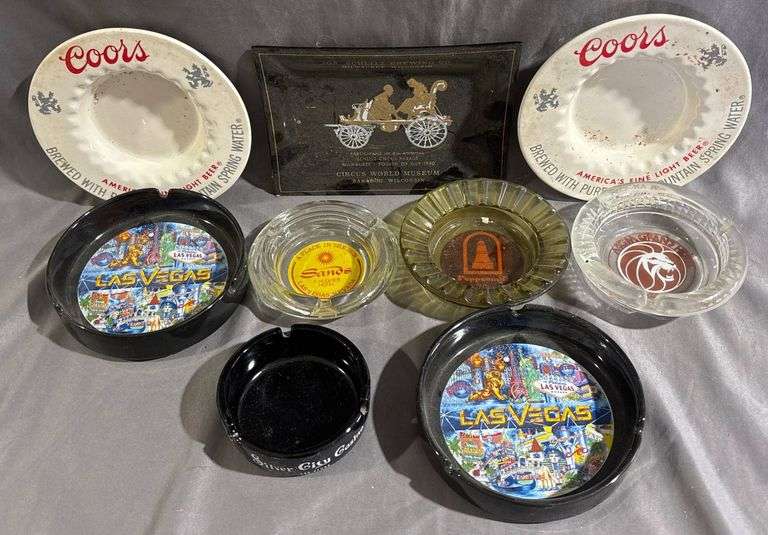 9 Glass and Ceramic Ashtrays Featuring Brand and Theme Designs ...