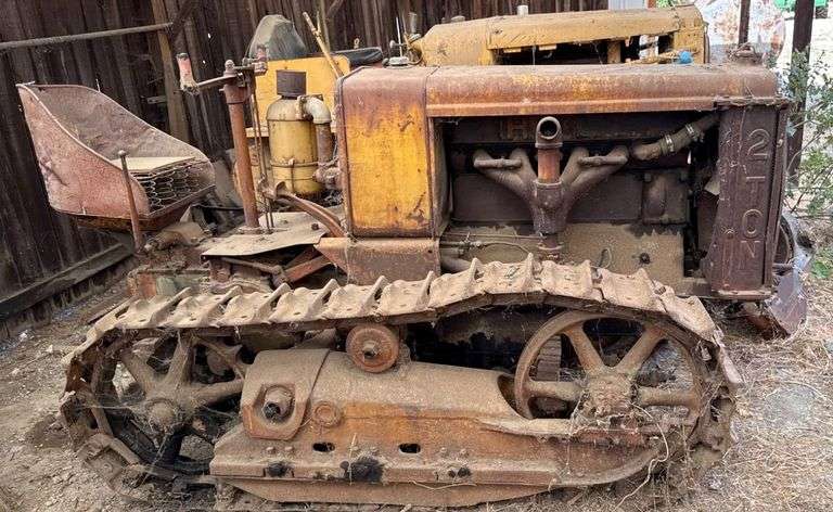 Caterpillar 2 Ton Model M.35 Crawler Tractor, Motor: S.30954 - Metzger ...