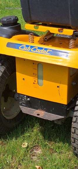 Cub Cadet GT1554 Riding Lawn Mower With Briggs & Stratton Engine, Runs ...