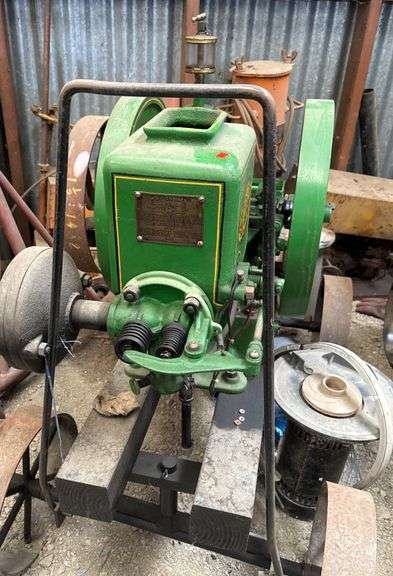Root & Vandervoort Engine Co. 2 HP Engine for John Deere Plow Co ...