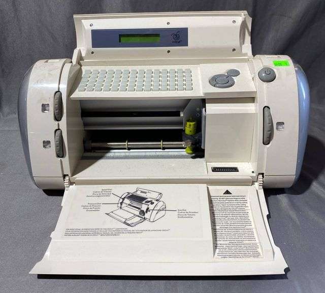 Cricut CRV001 Personal Electronic Cutter with Keyboard Overlay ...