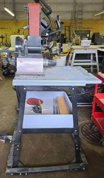 Hitachi SB10Y Belt and Disc Sander on Rolling Stand, 59in Ht - Metzger ...