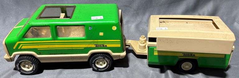 Tonka Green Van and Matching Camper Trailer Set - Metzger Property ...