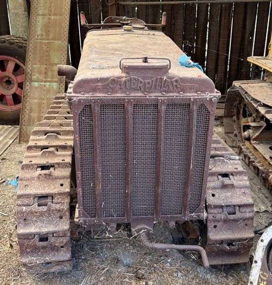 Caterpillar 2 Ton Model M.35 Crawler Tractor, Motor: S.30954 - Metzger ...