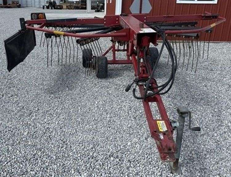 Miller Pro 1150 rotary rake, pull type, hyd drive - PICK UP AT ...