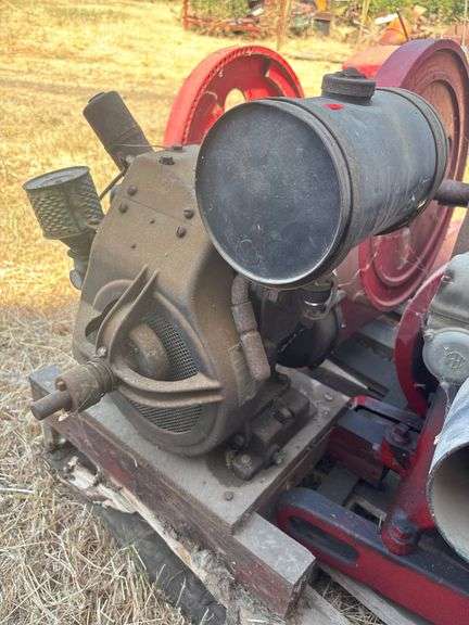 Early-Model Stationary Engine with Flywheel and Carburetor - Metzger ...